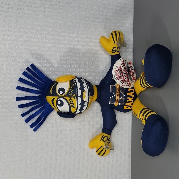 face paintin fanatic | Other | Michigan Face Paintin Fanatic Plush Toy ...